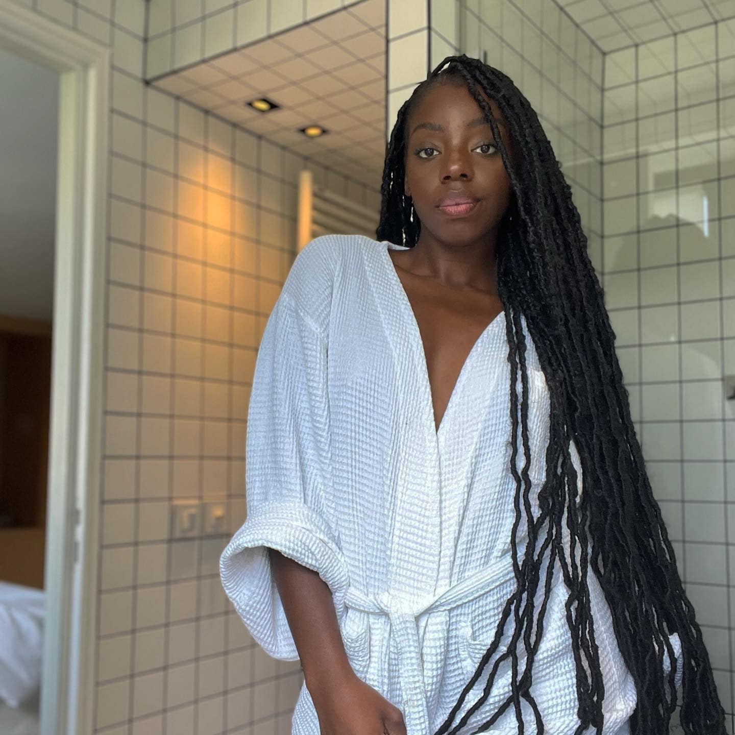 Le look de la danseuse Jeny BSG qui déchire