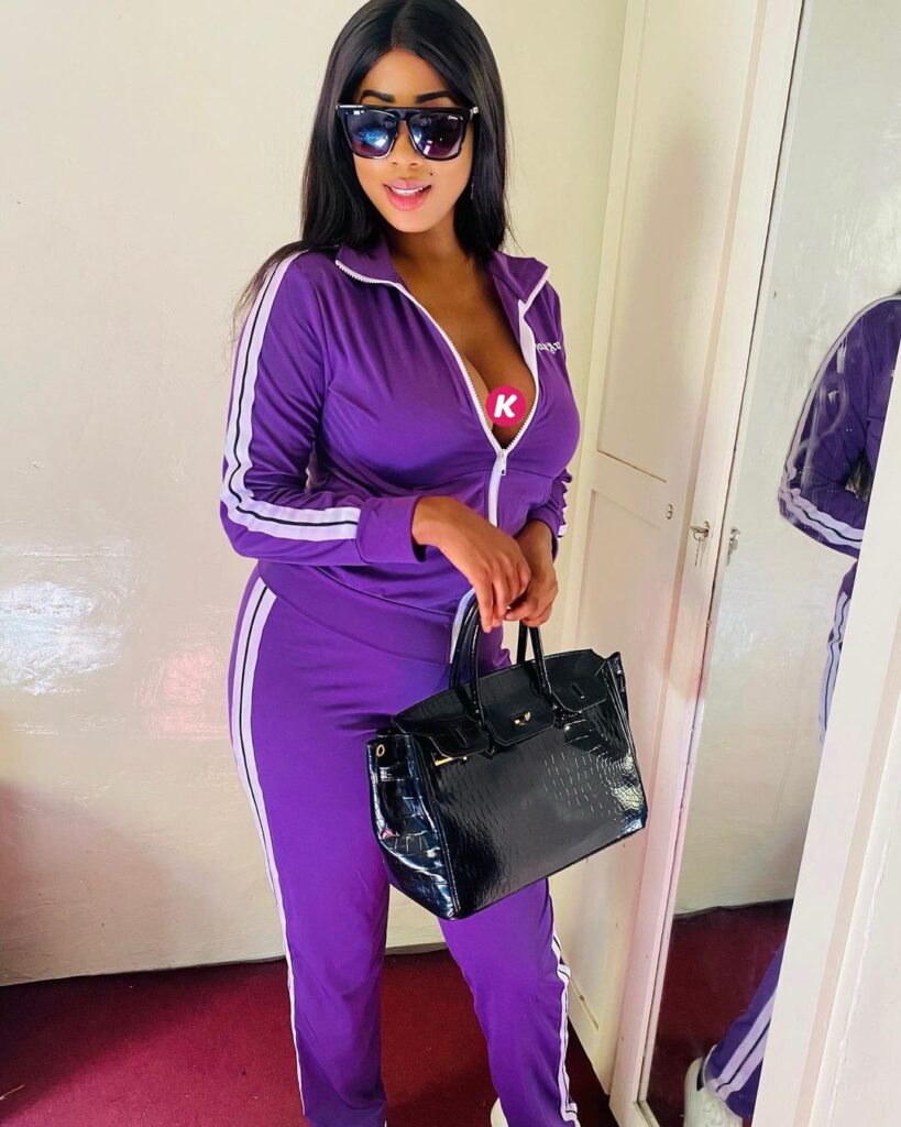 Poitrine bombée, look attrayant, Marie Pierre Guèye prépare l’hiver ...