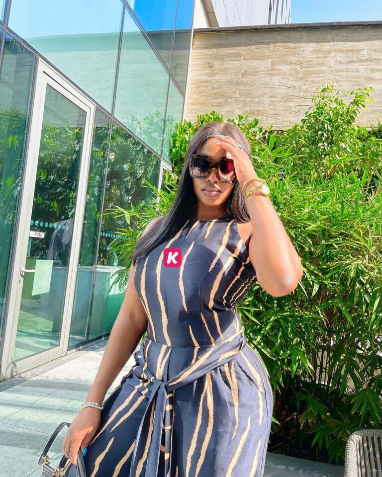 Abidemi Awotale hypnotique et sulfureuse. Sa nouvelle tenue fait jaser ...