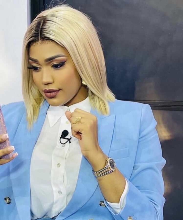 (3 Photos) La pétillante Ya Awa Dieye, sublime dans son mode classique