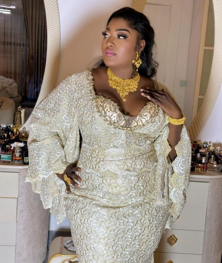 (Photos)- Admirez la nouvelle silhouette de Bijoux Ngoné après sa chirurgie