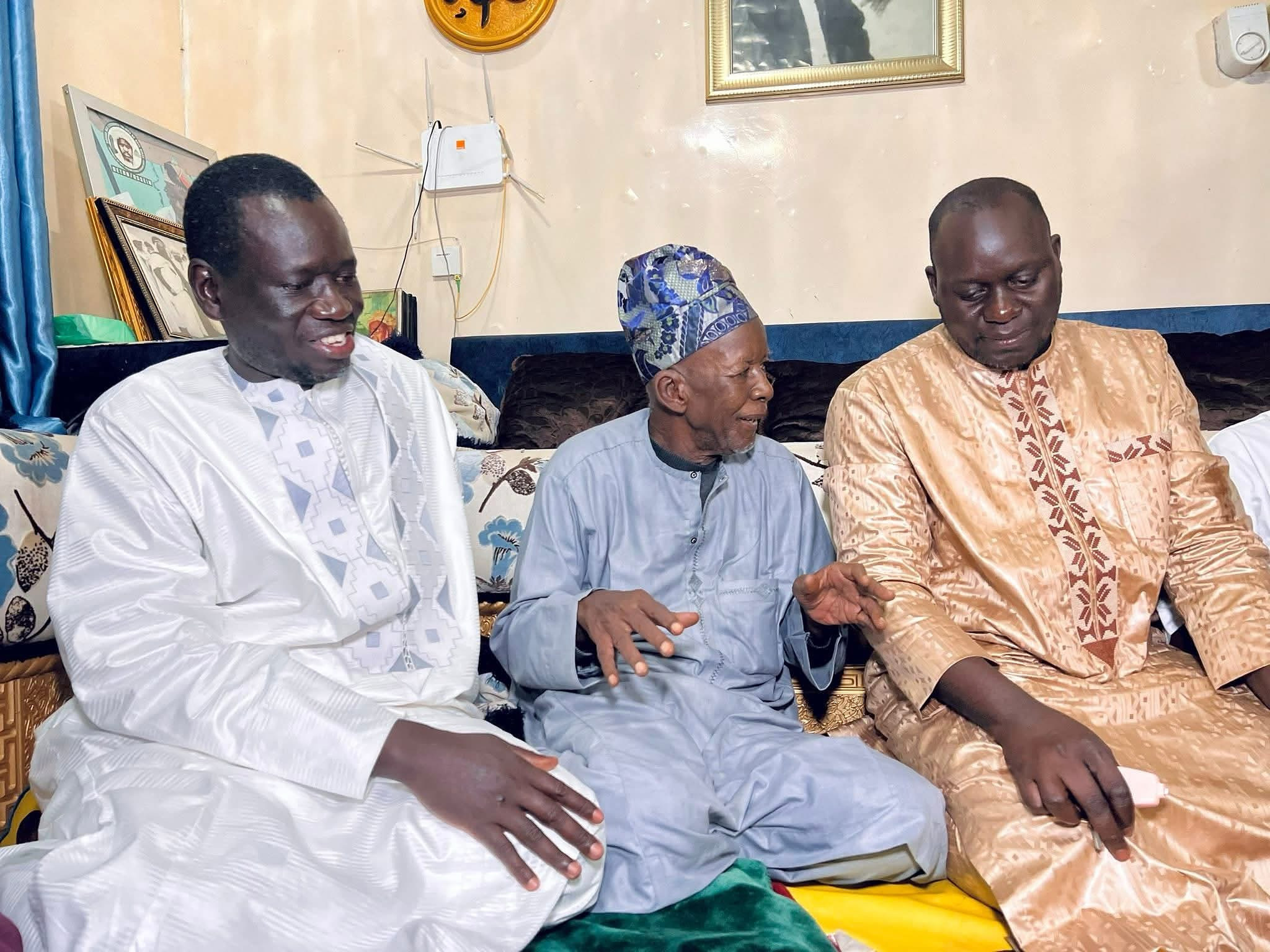 Altercation : Le préfet et Serigne Mboup réconciliés grâce à Cheikh ...