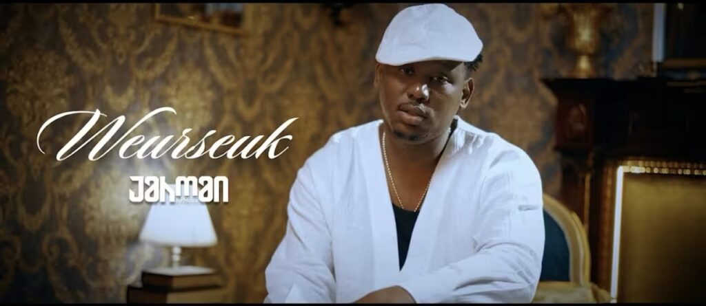 (Clip officiel) – « Weurseuk », le nouveau clip de Jahman X-press.